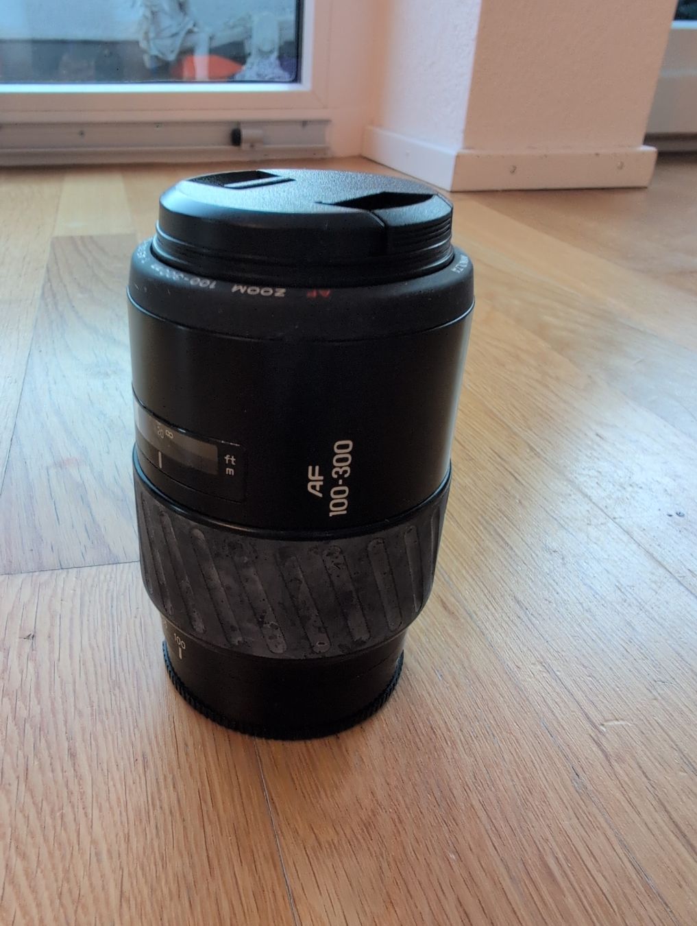 Minolta AF Zoom 100-300mm Objektiv , 1:4.5(32)-5.6 (Gebraucht) in ...