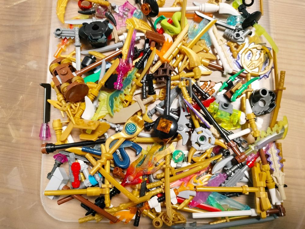 80g Lego Ninjago Waffen und Zubehör Set 1 ab 1.- | Kaufen auf Ricardo