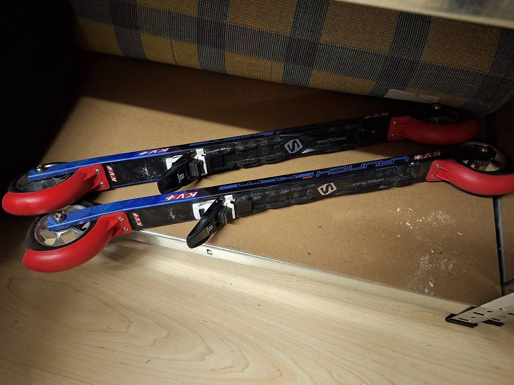 Rollski mit Bindung (Gebraucht) in Wetzikon ZH für CHF 120 – nur ...