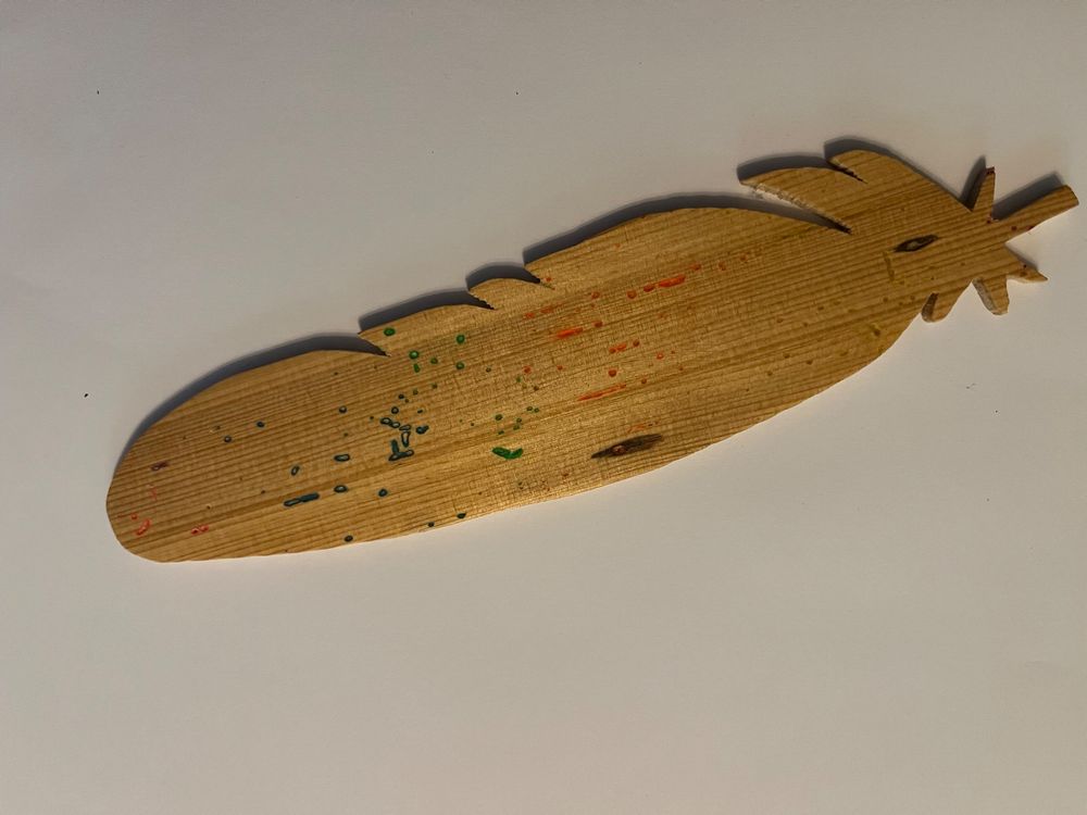 Holz Feder aus Altholz mit Farbe wie auf dem Bild (Gebraucht) in ...