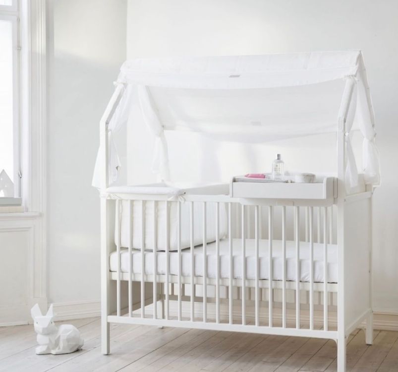 Stokke Home Kinderbett 3-fach verstellbar weiss (Gebraucht) in Rüschlikon für CHF 180 – nur ...
