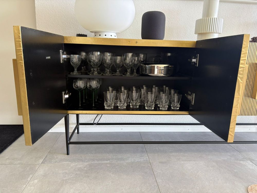 Buffet bas (Gebraucht) in Le Mont-Pèlerin für CHF 1200 – nur Abholung ...