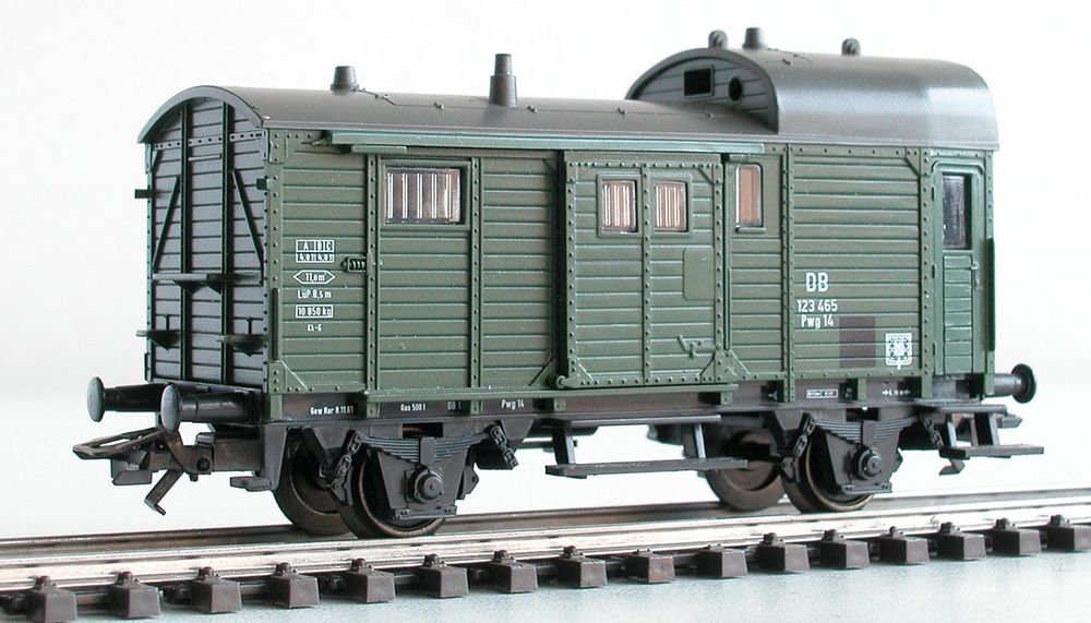 Märklin Güterzug-Gepäckwagen Pwg 14 der DB Spur H0 TOP | Kaufen auf Ricardo