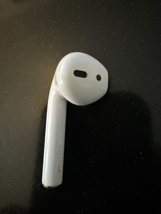 Apple AirPods left 1st generation | Kaufen auf Ricardo