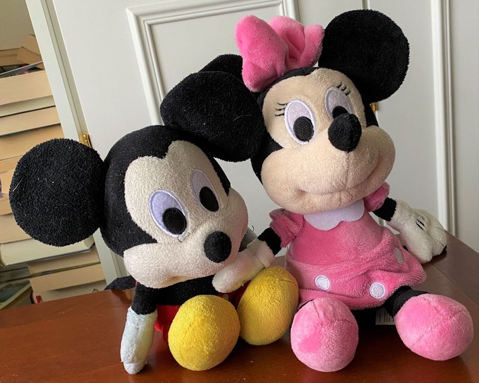 Mickey And Minnie Maus Plüschfigur Walt Disney Je 28 Cm Kaufen Auf Ricardo