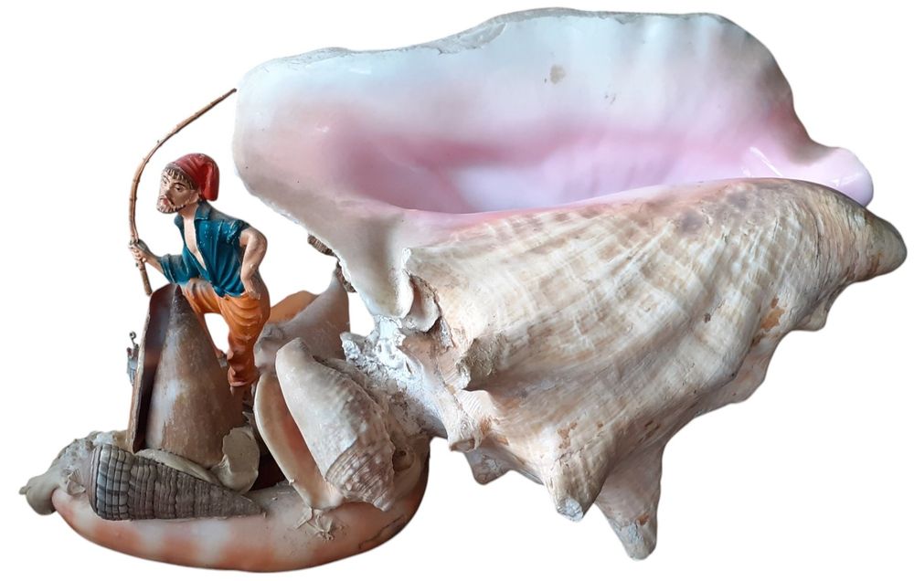Muschel antik mit Figur (Gebraucht) in Mörschwil für CHF 450 – mit ...