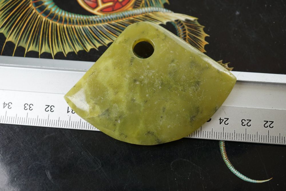 Nephrit Jade Guasha Gesicht Massagegerät | Kaufen auf Ricardo