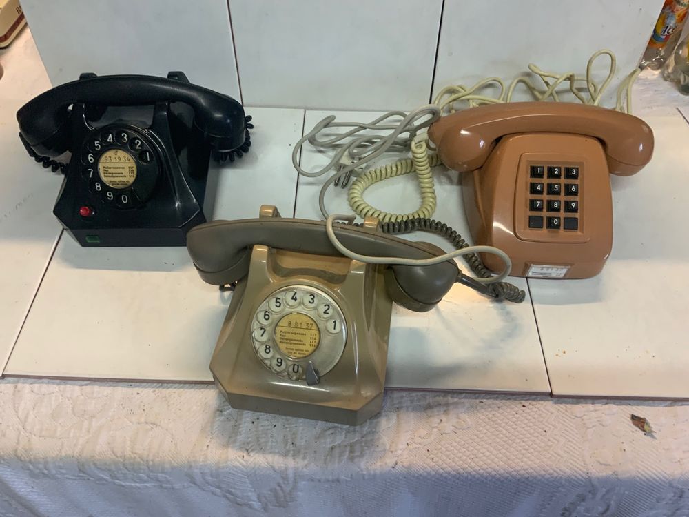 Alte Telefone (Gebraucht) in Willisau für CHF 20 – mit Lieferung auf ...