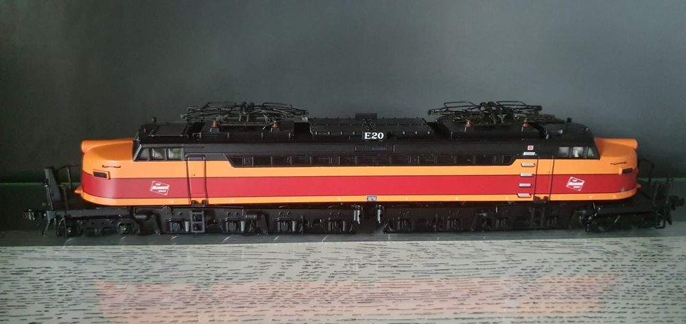 M.T.H.:DC: E-LOK MILWAUKEE ROAD LITTLE JOE E20 DIGITAL/SOUND (Gebraucht ...