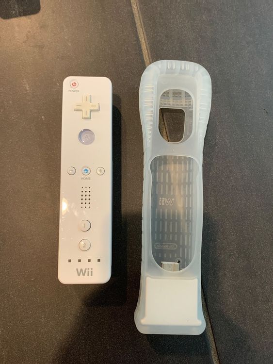 Wii Remote + Motion Plus Adapter | Kaufen auf Ricardo