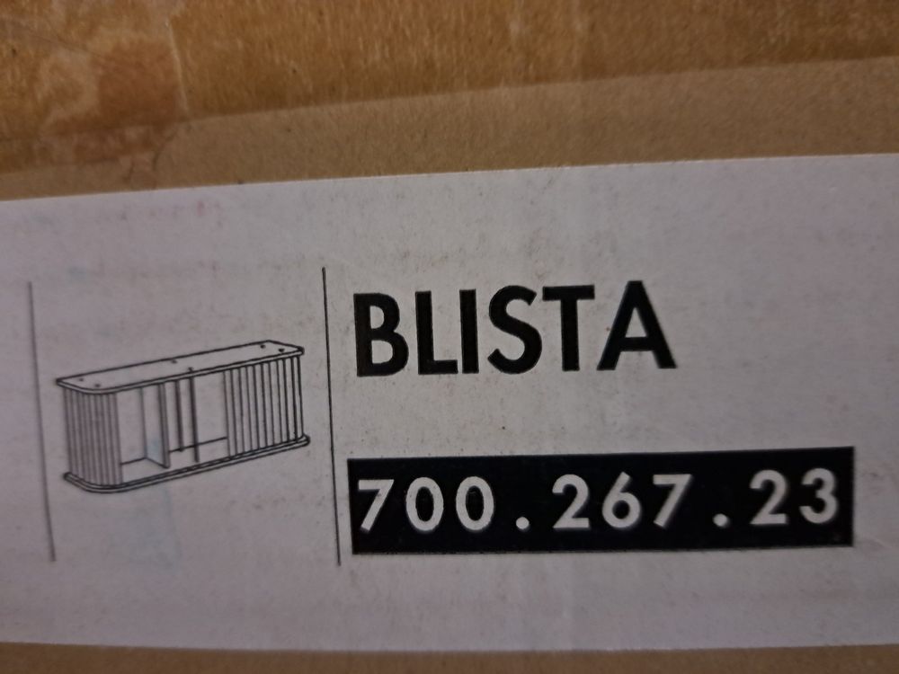 neues IKEA Blista Regal (silber mit hellblauen Schiebetüren) (Neu und ...
