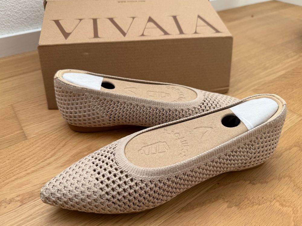 Vivaia Ballerinas aus Mesh mit spitzer Spitze (Neu und originalverpackt ...