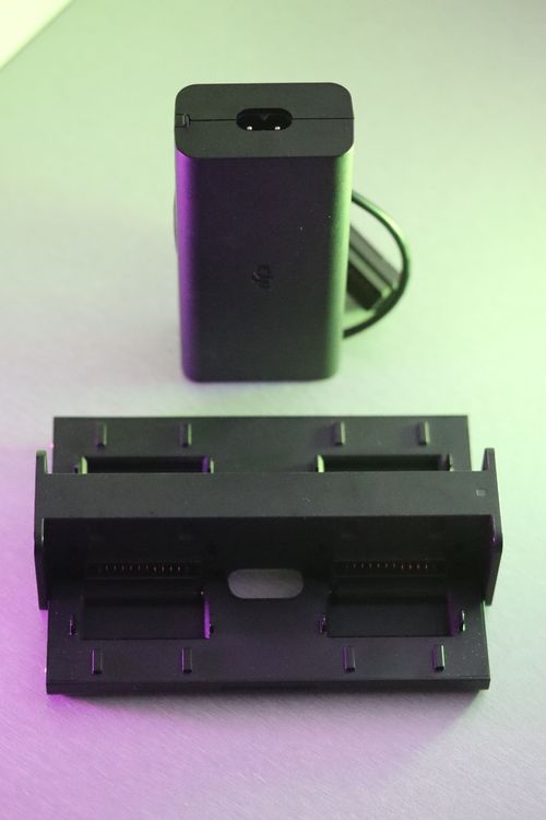 Dji mavic 2 pro , zoom , enterprise Ladestation für 4 Batter (Gebraucht ...
