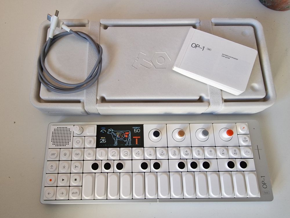OP-1 field Synthesizer | Kaufen auf Ricardo