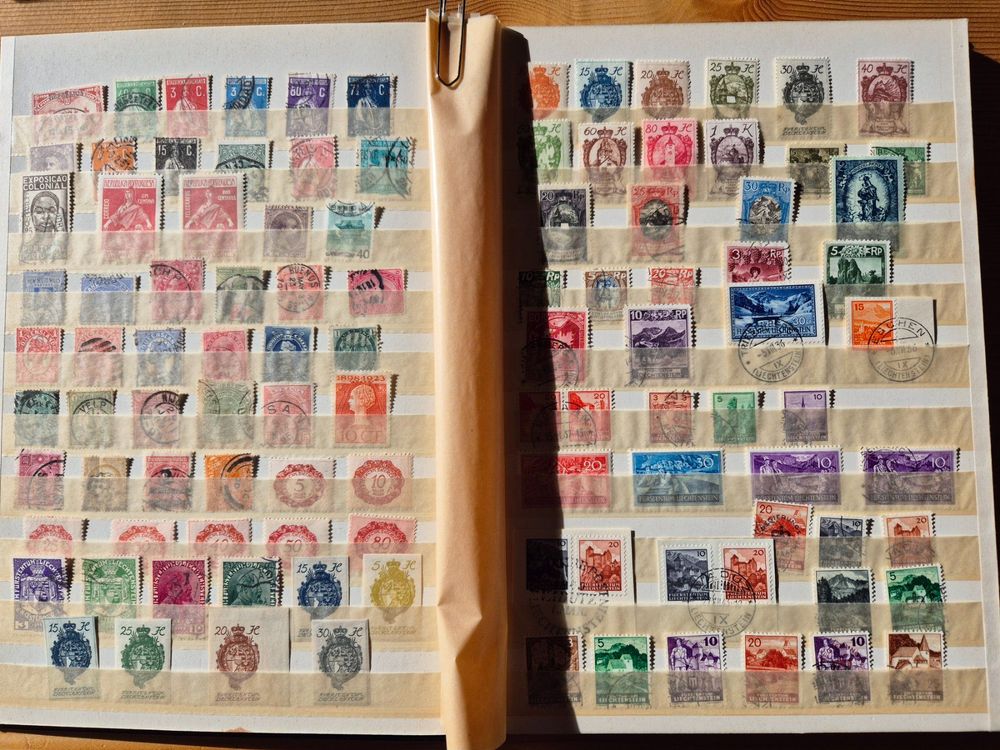 Briefmarken weltweit in Album 334 Zustand gemäss Bilder (Gebraucht) in ...