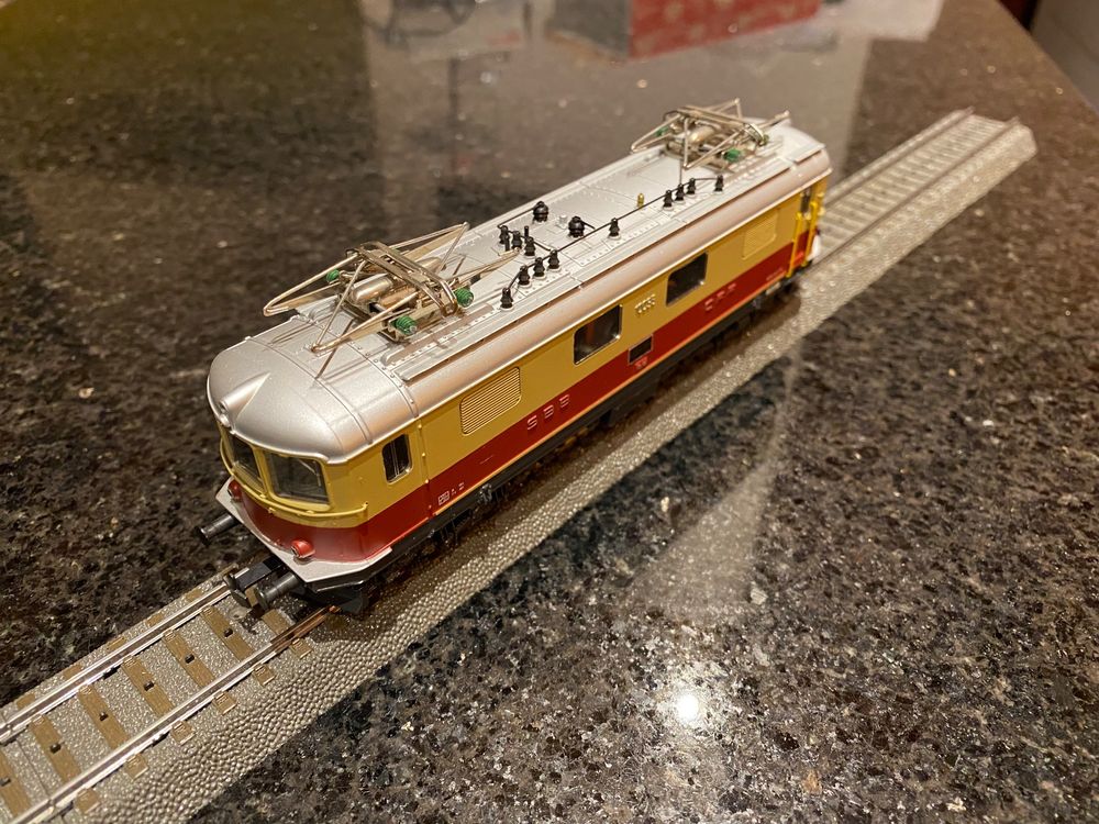 HAG Nr.230 SBB E-Lok Re 4/4 TEE H0 AC (Gebraucht) in Bauma für CHF 169 – mit Lieferung auf ...