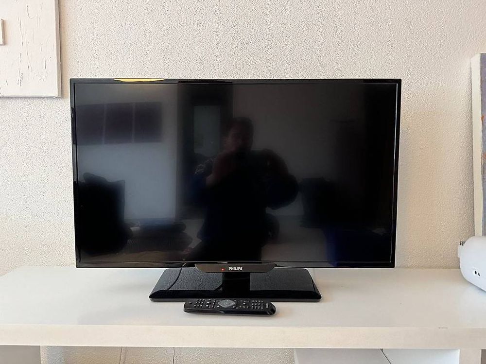Philips TV 32 Zoll (Gebraucht) in Zürich für CHF 49 – nur Abholung auf ...