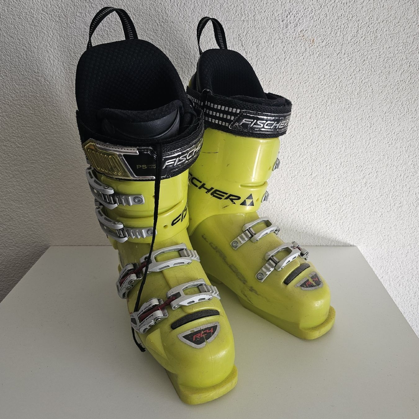 Fischer RC4 Curv 130 Ski Boots - Size 26.5 (Gebraucht) in Matten b ...