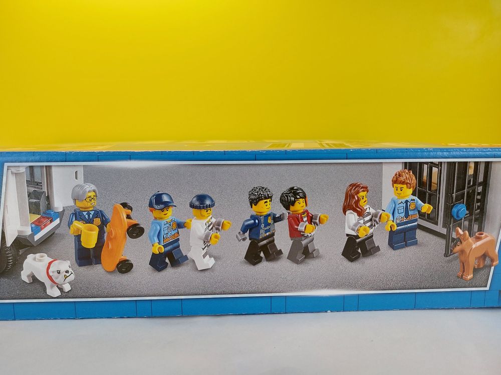 LEGO City 60246 Polizei - Grosse Polizeistation - NEU (Neu und ...