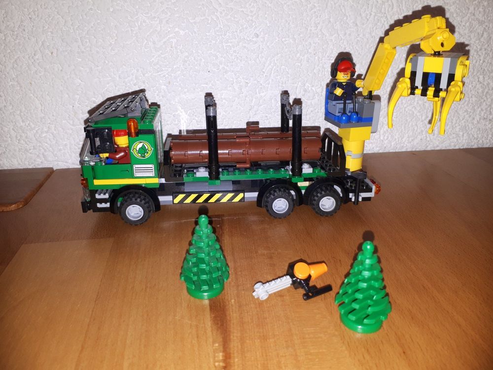 Lego 60059 Logging Truck camion forest. (Gebraucht) in Montricher für ...