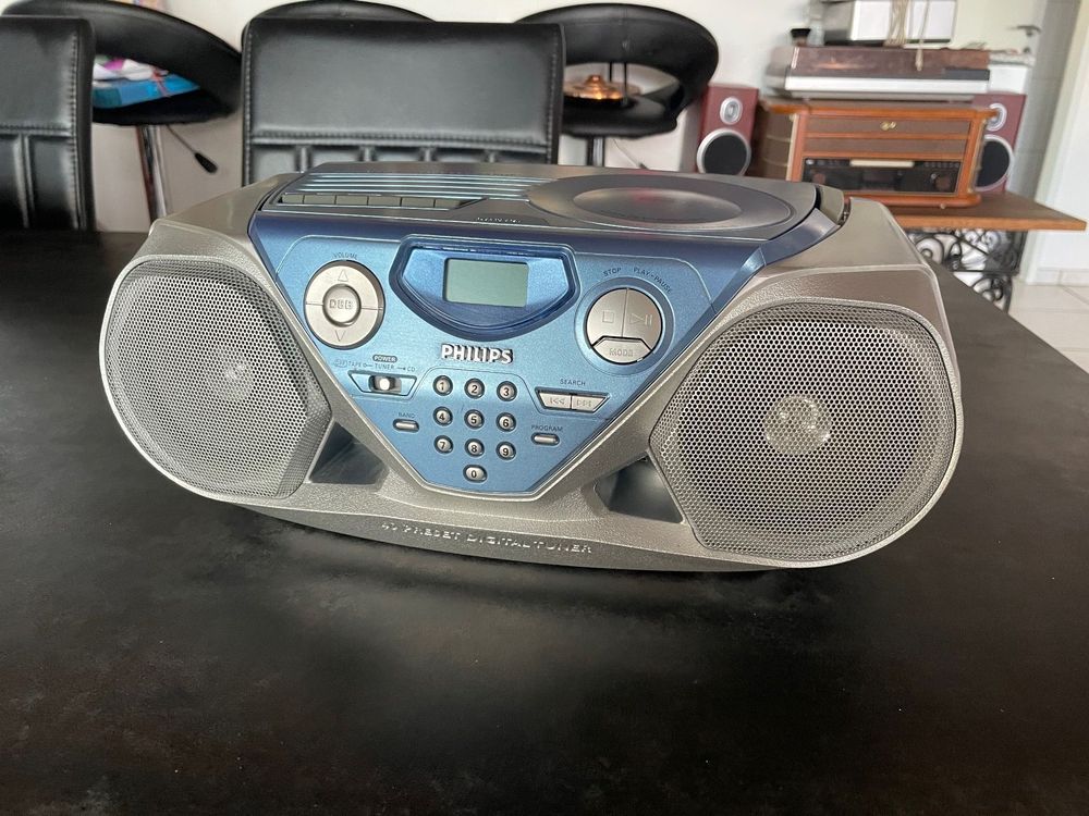 Boombox Rétro Philips AZ1510 (Gebraucht) in Vallamand für CHF 55 – mit ...