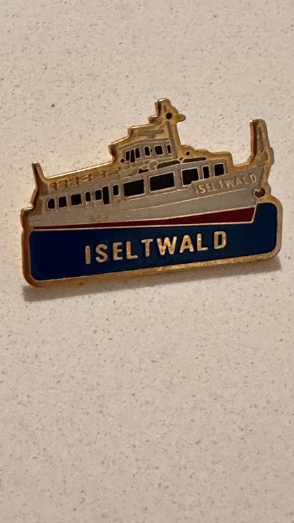 Iseltwald Schiff Pin (Gebraucht) in Gutenswil für CHF 4 – mit Lieferung auf Ricardo kaufen