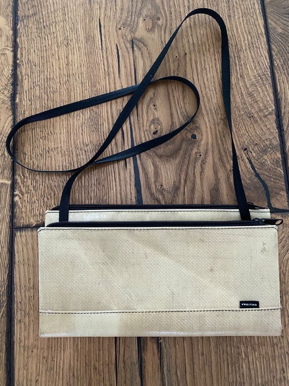 Freitag Täschli/Clutch (Gebraucht) in Seengen für CHF 60 – mit Lieferung auf Ricardo kaufen