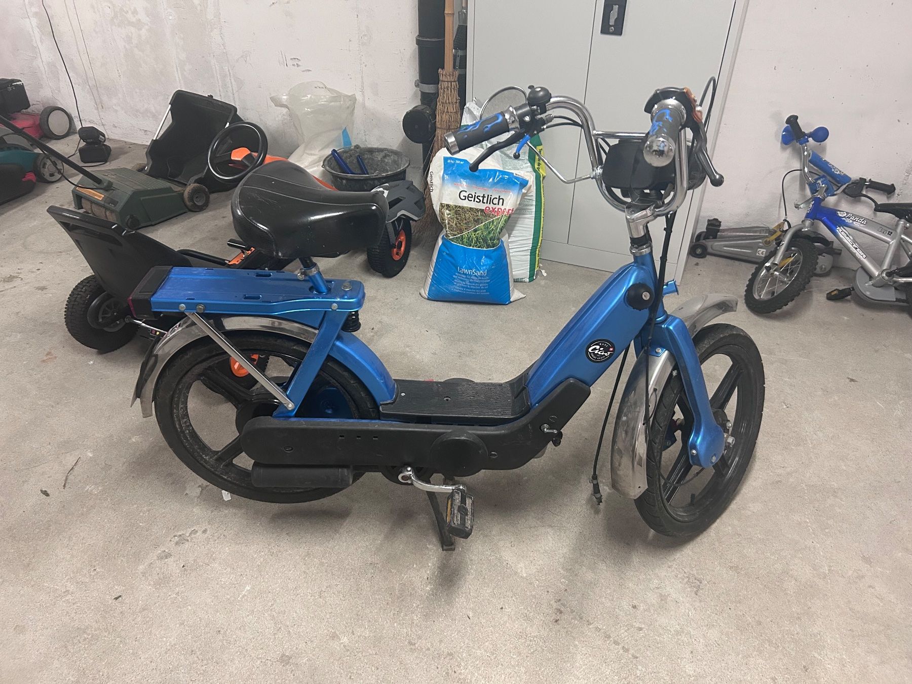 Blaues Piaggio Ciao zu verkaufen! Topzustand! (Gebraucht) in Eglisau ...