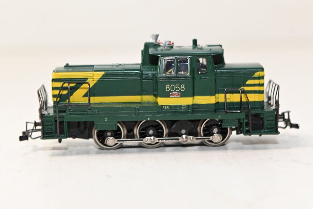 Diesellok Serie 80 Märklin 3149 HO/AC , läuft nur vorwärts (Defekt) in ...
