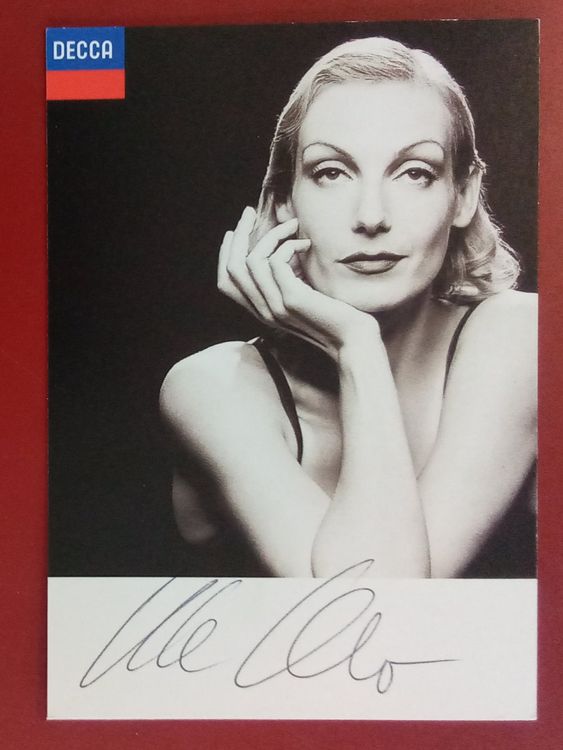 Ute Lemper Autogramm signiert Fotopostkarte 10x15cm (Gebraucht) in ...