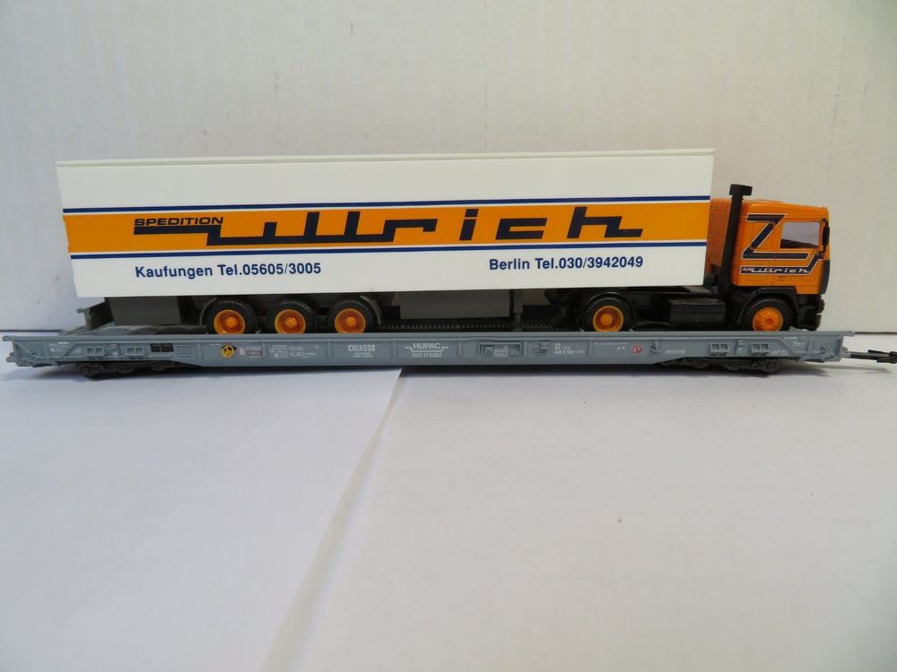 47403 Märklin HO Hupac-Mittelwagen + Lkw (Gebraucht) in Dottikon für ...