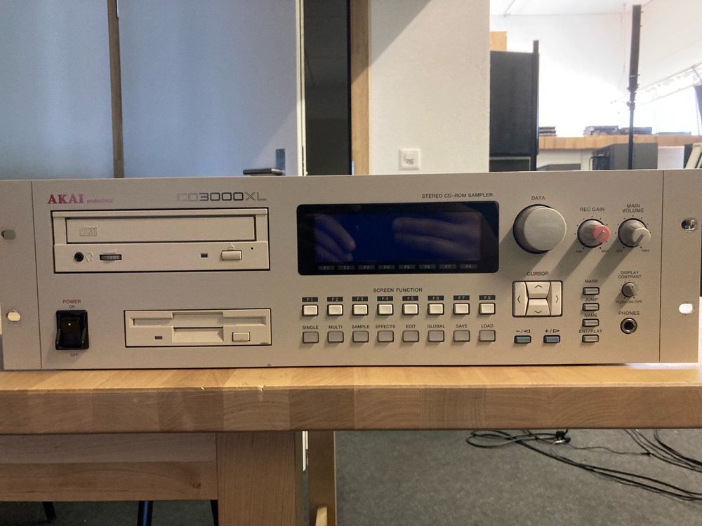 Sampler Akai CD3000 XL | Kaufen auf Ricardo