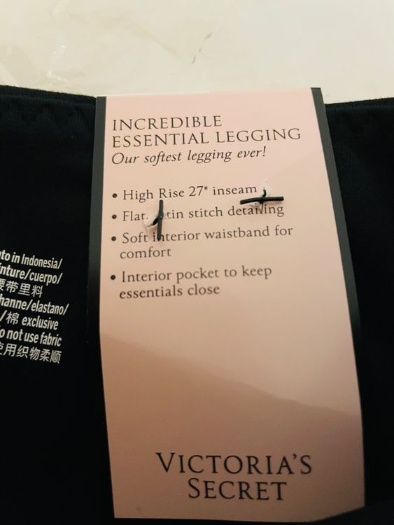 Victorias Secret Core Basic Sport Leggins mit Taschen XS/S (Neu und originalverpackt) in Gossau ...