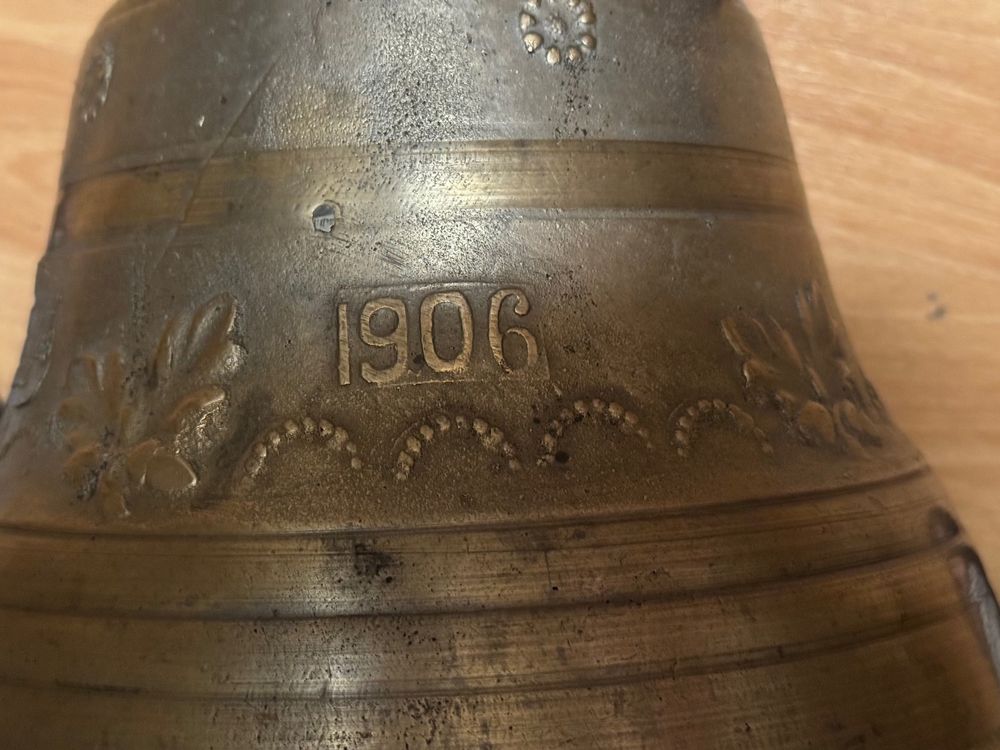 Antike GLOCKE, schwere Ausführung, Jahrgang 1906 ! (Gebraucht) in ...