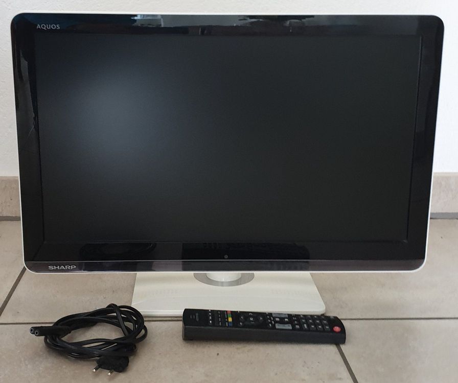 Sharp Aquos Full HD 22" TV LC-22LE320E (Gebraucht) in neuenhof für CHF 60 – nur Abholung auf ...