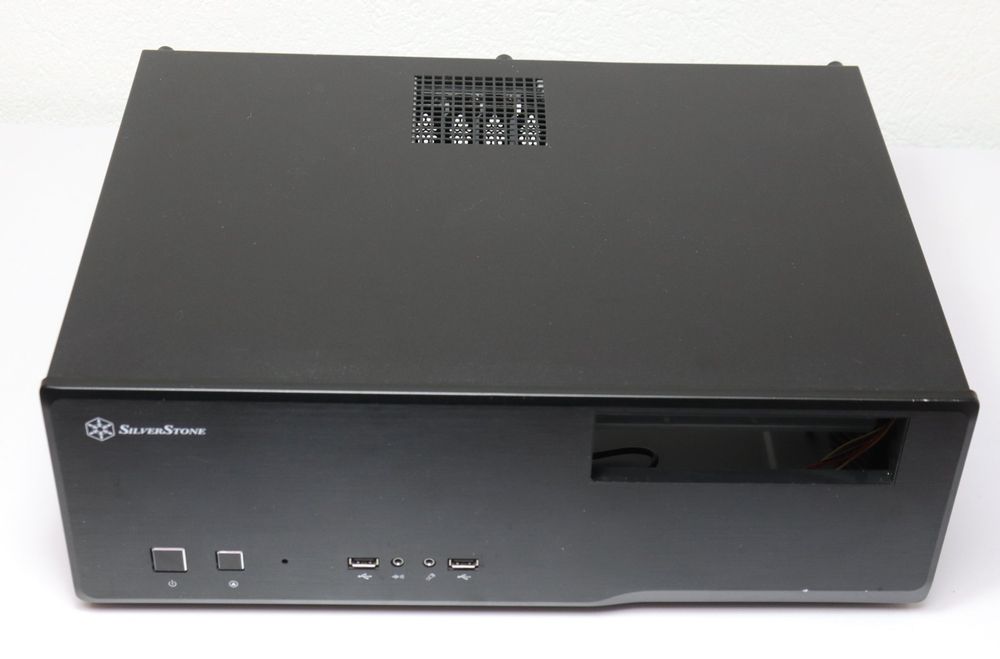 Silverstone GD05 mATX Desktop PC Gehäuse | Kaufen auf Ricardo