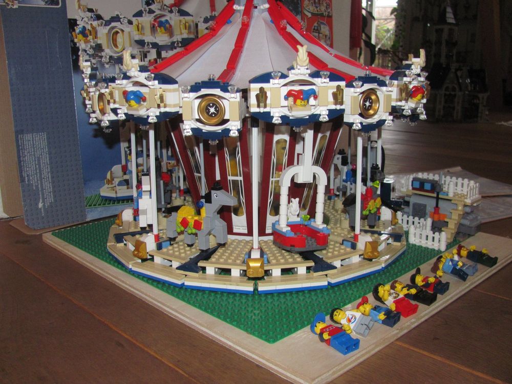 Lego Creator Expert 10196 Grosses Karussell, 100% komplett! | Kaufen ...