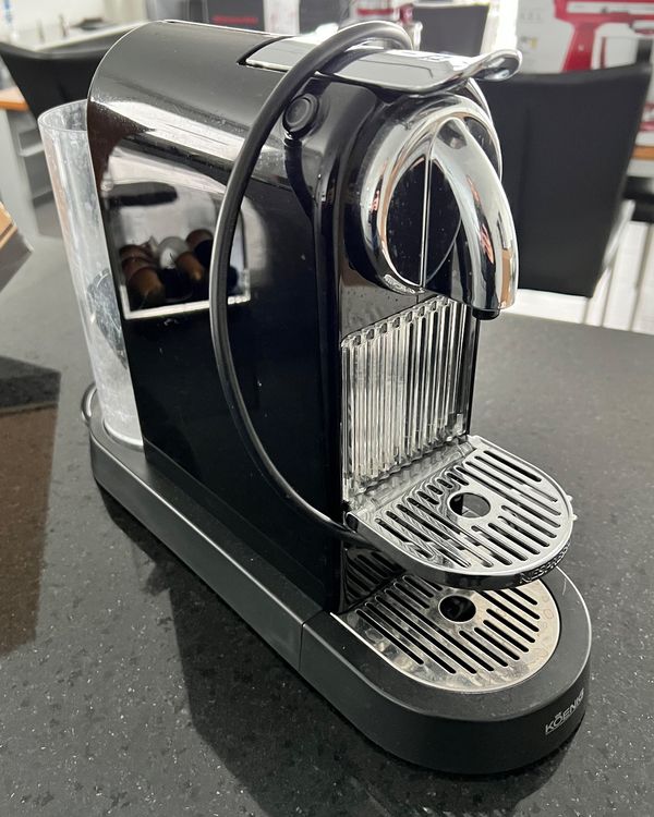 Nespresso Kaffeemaschine mit VIEW Cube und Kaffeekapseln (Gebraucht) in ...