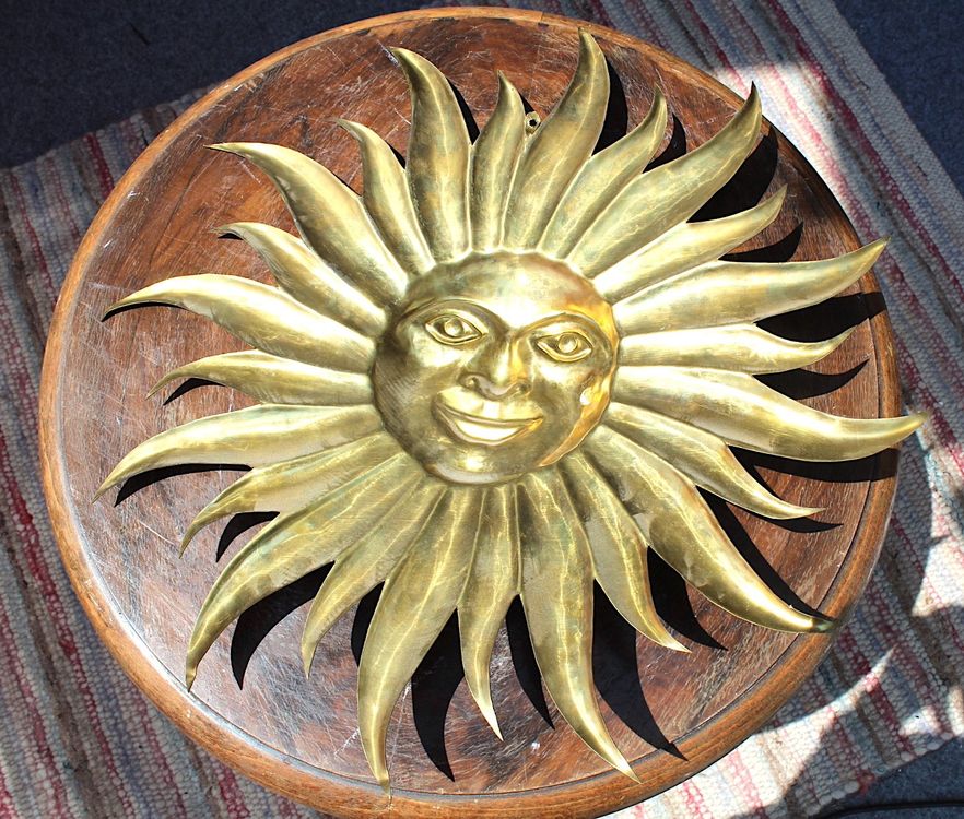 Blech/ Messing ? Sonne Durchmesser ca.52.5 cm (Gebraucht) in La Chaux ...