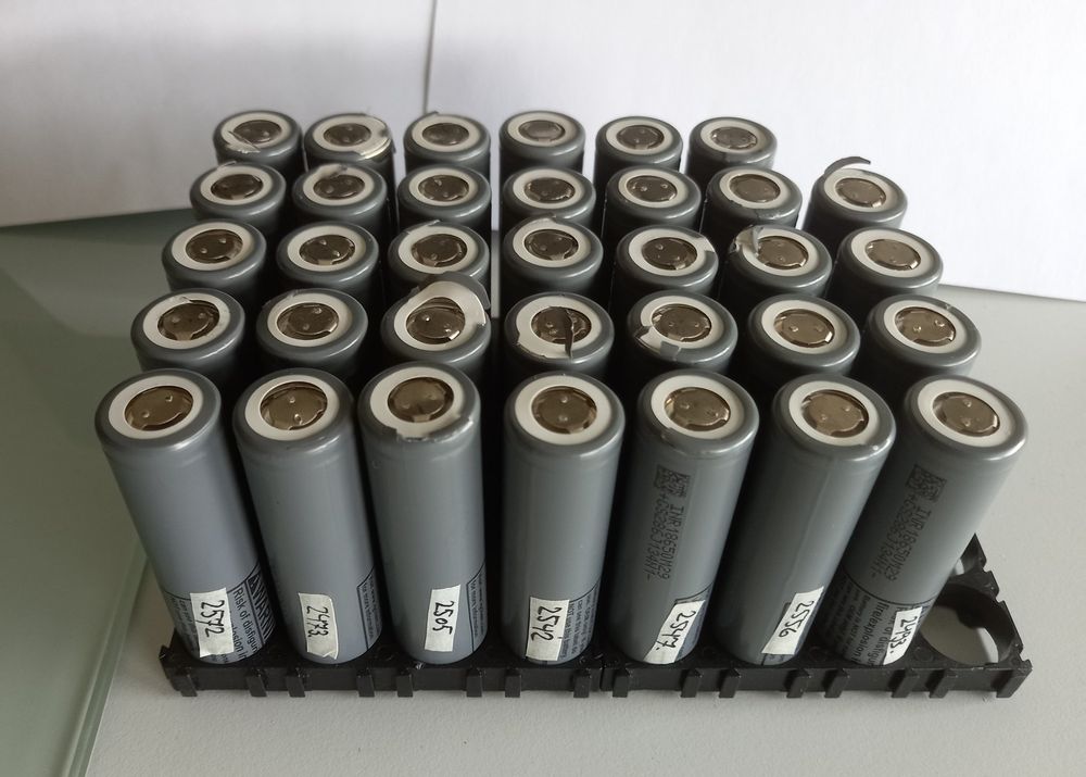 34 Stück Li-Ion Zellen - LG INR18650M29 - mit 2400-2600mAh (Gebraucht) in Winterthur für CHF 13 ...