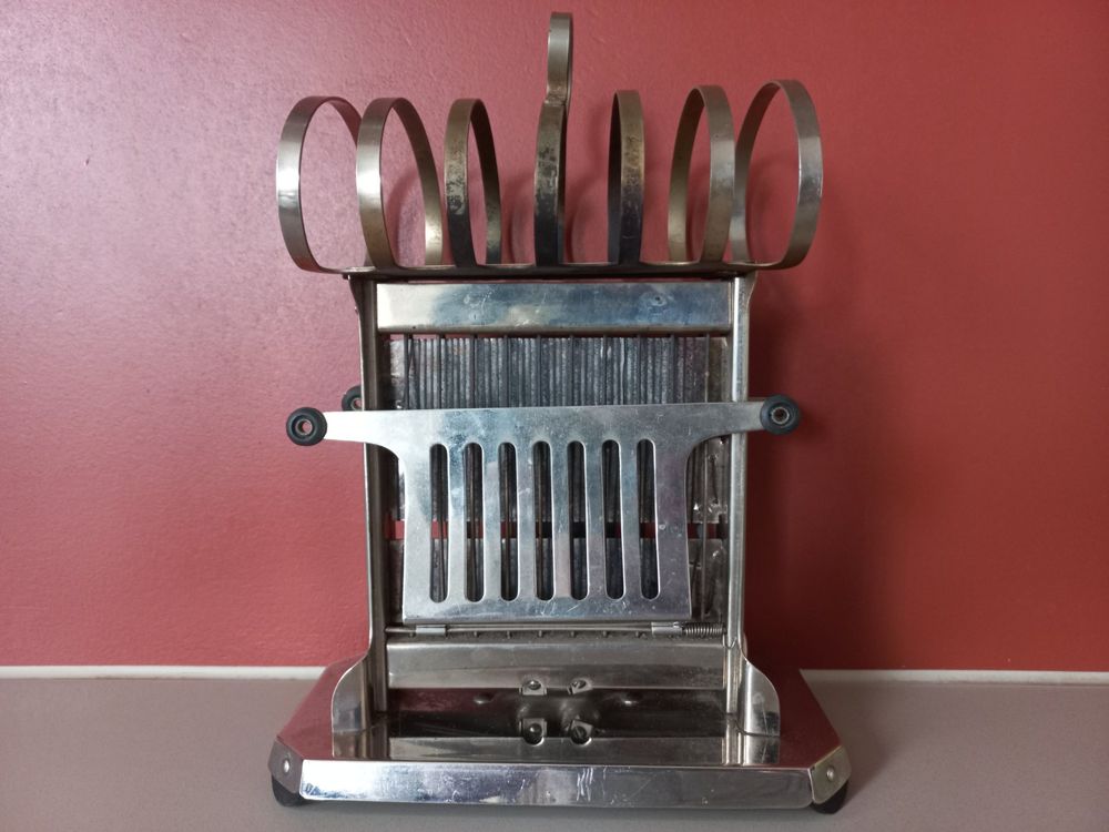 Antiker Universal-Toaster patentiert 1915 mit Toastwärmer | Kaufen auf ...