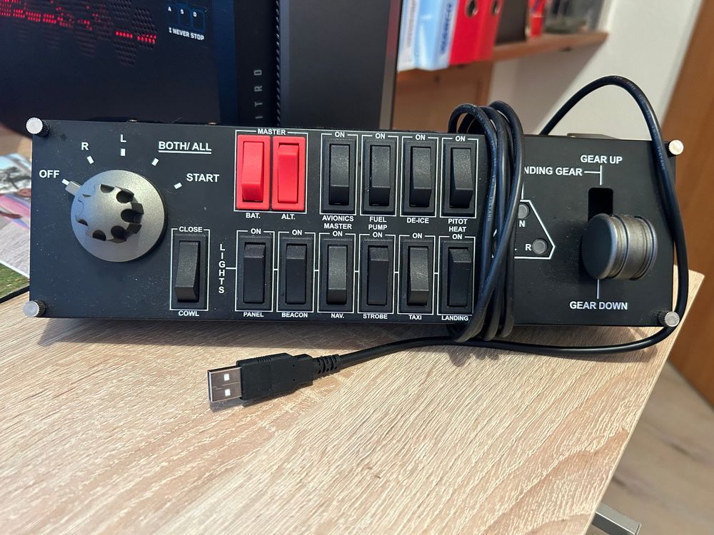 Logitech Flight Switch Panel | Kaufen auf Ricardo