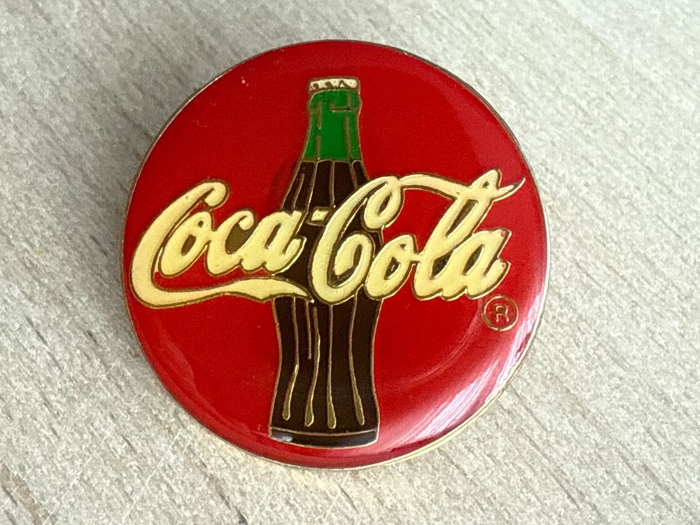 Pin Coca-Cola (Gebraucht) in Glattbrugg für CHF 2 – mit Lieferung auf ...