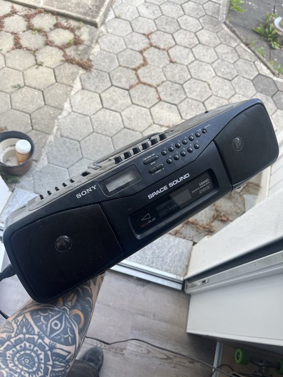 sony cfs 207L Vintage Radio (Gebraucht) in Solothurn für CHF 30 – mit ...