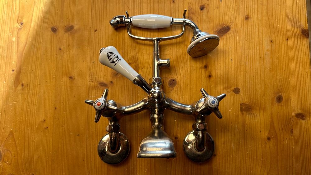 Antike Bade-Armatur Oederlin (revidiert) (Gebraucht) in Goldingen für ...