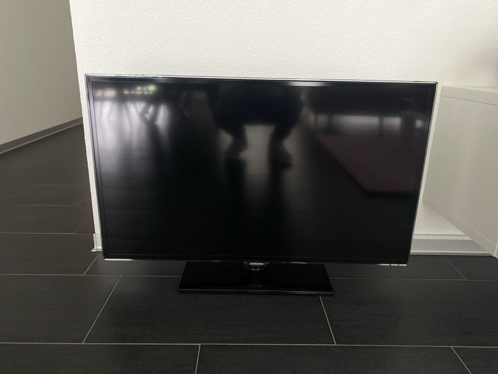 TV Samsung (Gebraucht) in Cousset für CHF 185 – nur Abholung auf Ricardo kaufen