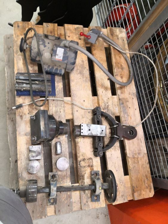 Blechform Hammer Spengler Werkzeug (Gebraucht) in Wahlen b. Laufen für CHF 750 – mit Lieferung ...