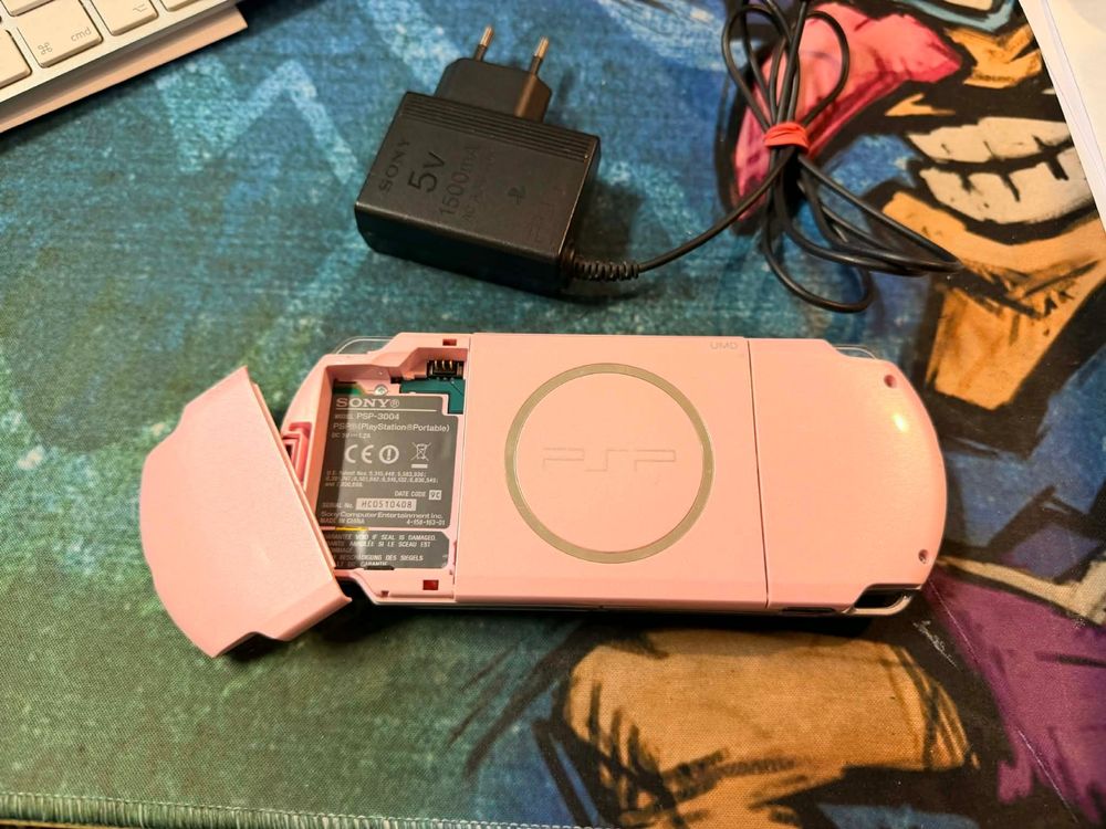 Console Sony PSP 3000 Rose Pink (Usato) a Giubiasco per CHF 60 – con ...