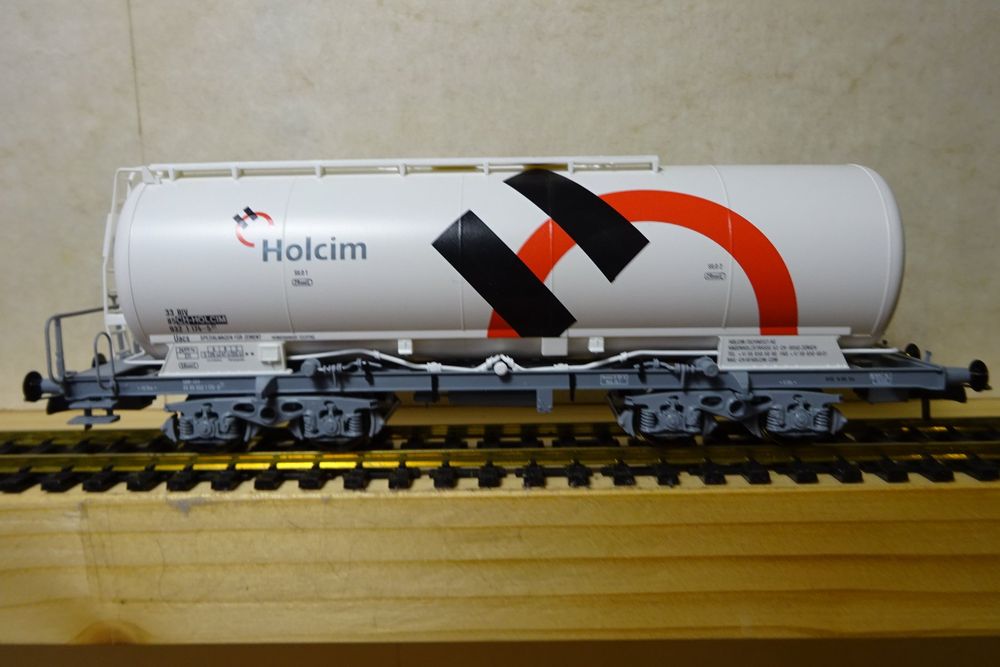 Roco SBB Kesselwagen. Holcim. H0.DC. (Gebraucht) in für CHF 41 – mit ...