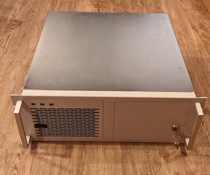 Retro Computer MMX 233Mhz 19" Rack ab 1.- (Gebraucht) in Bad Ragaz für ...